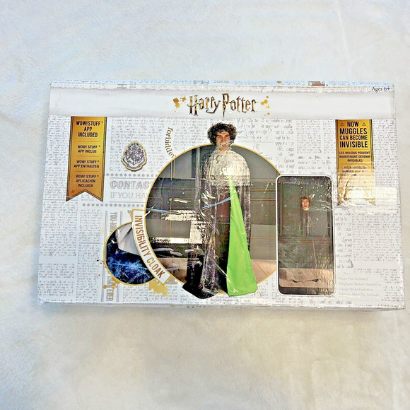 Warner Bros. | Toys | Harry Potter Invisibility Cloak New Warner ...